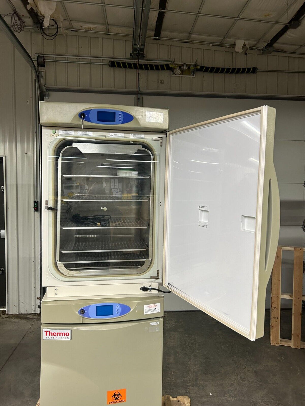 Thermo Scientific Revco CO2 Incubator Stacked RC03000D