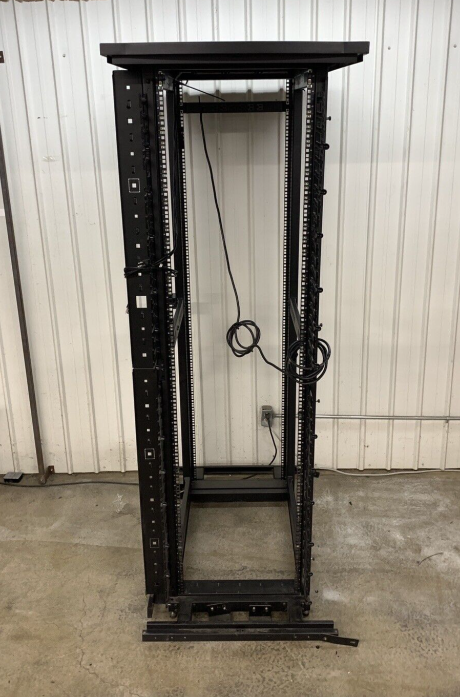 Siemen Vertipod Server Rack 45U Vp2-0AC111 Left Side No Panels